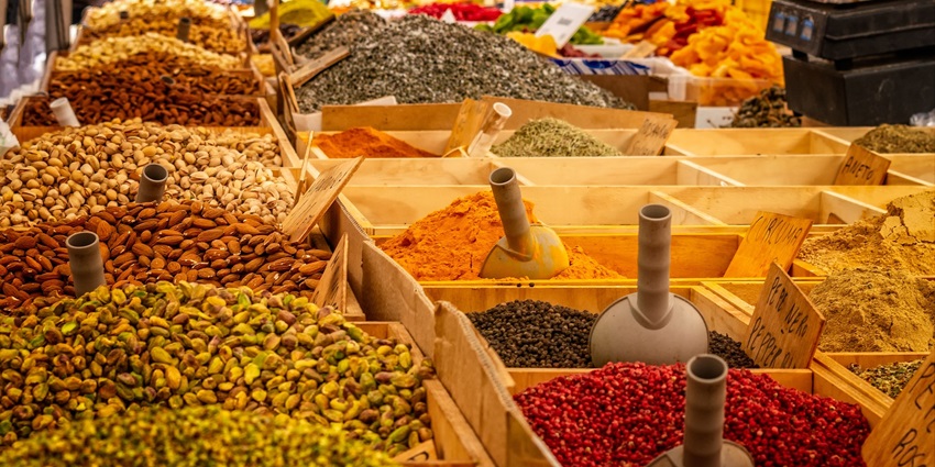 Shopping Places In Dadar: Your Guide To The Popular Spots - TripXL