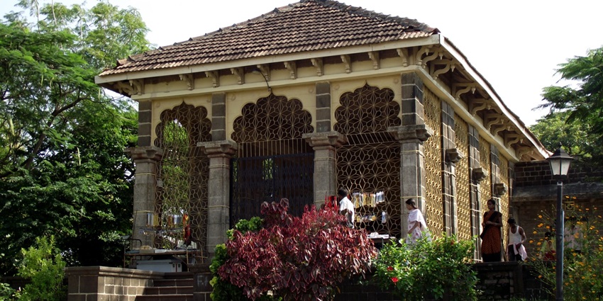 Kalu Waterfall: A Scenic Retreat For Every Nature Lover - TripXL