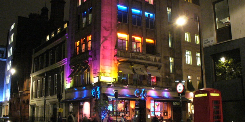 Rave Party In Delhi: Top 12 Spots For Experiencing Nightlife - TripXL