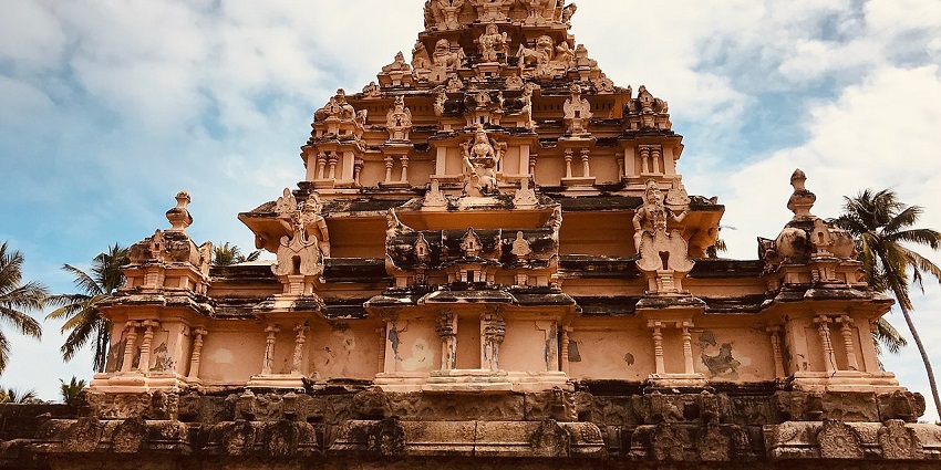 10 Temples In Chennai: Retreat To These Sacred Complexes - TripXL