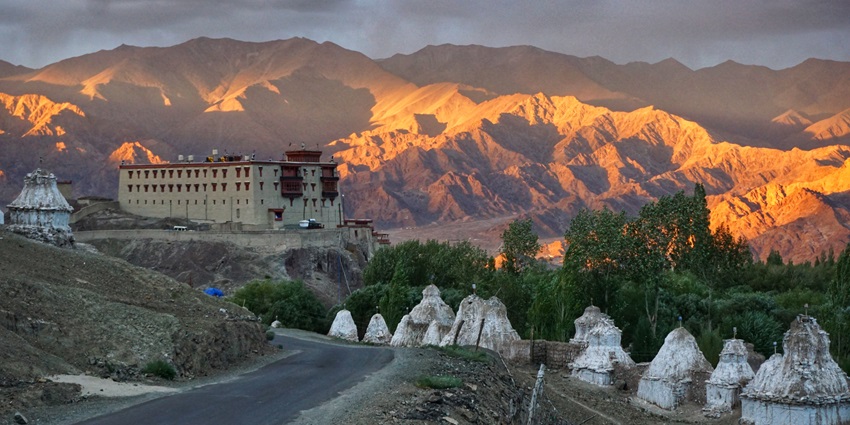 Thiksey Monastery: Explore The Aura And Culture In Ladakh - TripXL