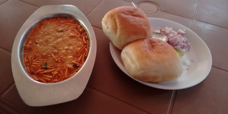 Explore The Best Food In Solapur Best Food In Solapur: 10 Amazing ...