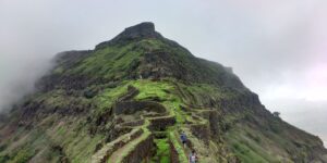 Forts In Maharashtra: A Journey Through The Rich History - TripXL