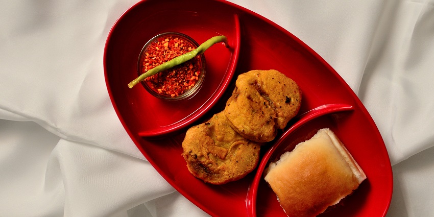 Top 10 Best Food In Dadar To Add To Culinary Experiences - TripXL