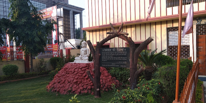 Shikharji Temple: A Spiritual Journey In Jharkhand - TripXL