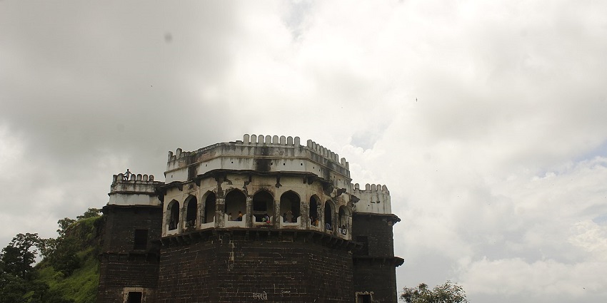 Ambagad Fort: Explore The Historic And Captivating Charm - TripXL