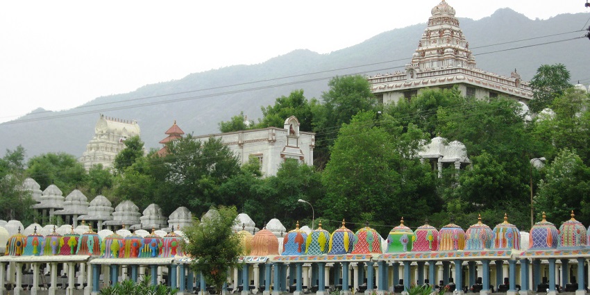 10 Places To Visit In Salem For A Cultural Getaway - TripXL