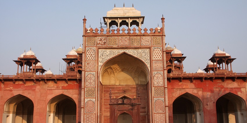Jama Mosque Agra: An Iconic Landmark In the City Of Taj - TripXL