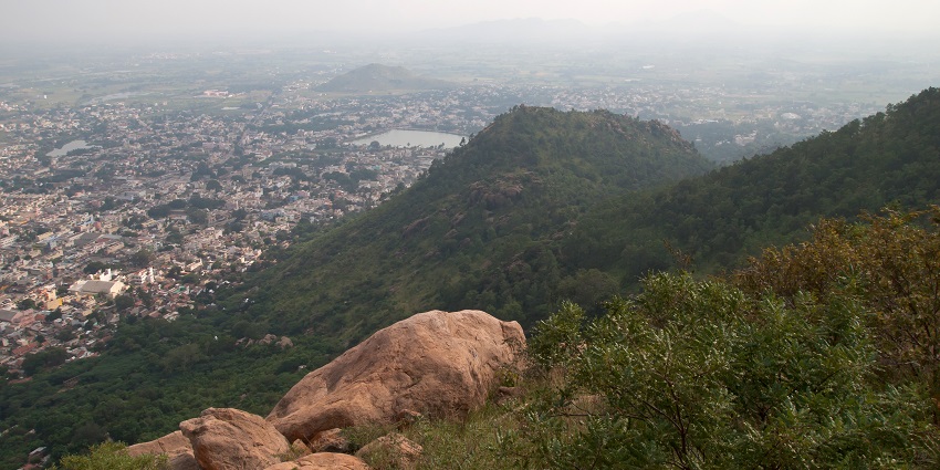 Discover The Divine Arunachalam Temple In Tamil Nadu - TripXL
