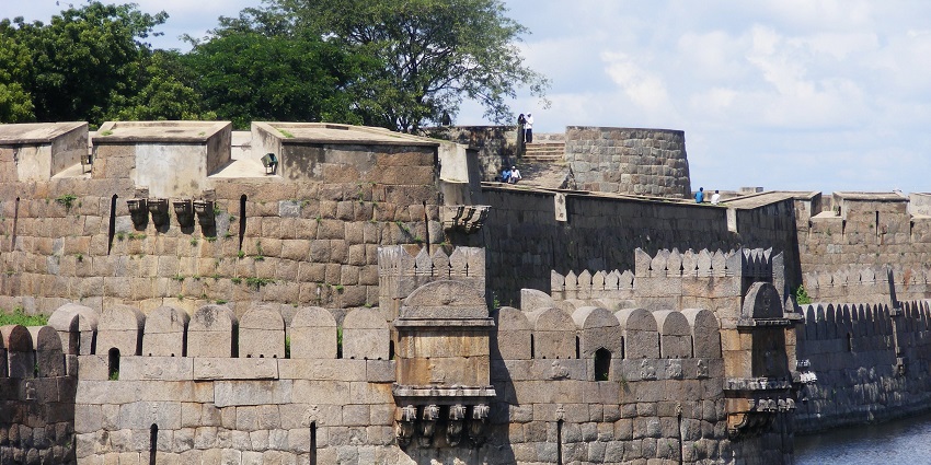 Namakkal Fort: Discover the Architectural Wonder of Tamil Nadu - TripXL