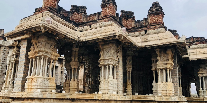 Sholinghur Temple: Relish A Spiritual Retreat In Tamil Nadu - TripXL