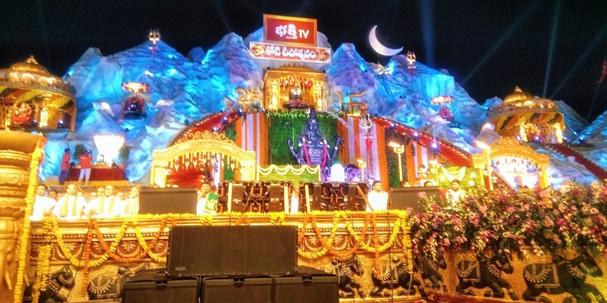 Top 10 Temples In Ramnagar To Feel The Serenity Around - TripXL