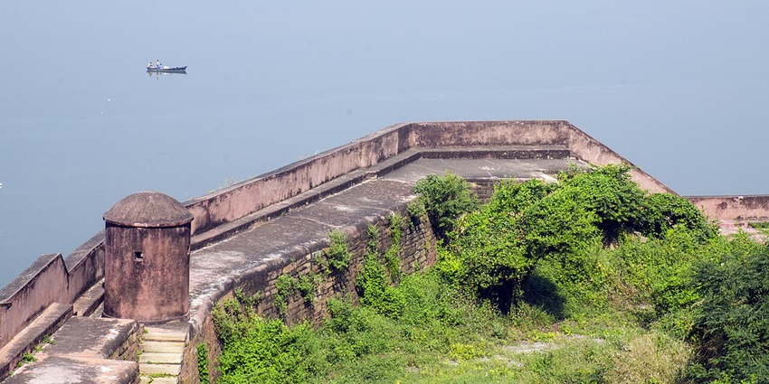 Top 10 Forts In Varanasi That Display Historic Grandeur - TripXL