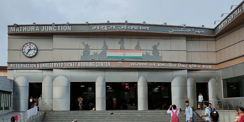 Gokul Temple: Spiritual Abode Of Lord Krishna In Gokul - TripXL