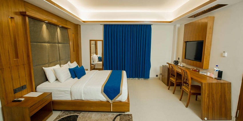 Top 11 Lively Places To Visit In Pune In The Evening - TripXL