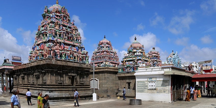 Muneeswaran Temple: Lord Muneeswaran Shrine In Tamil Nadu - TripXL