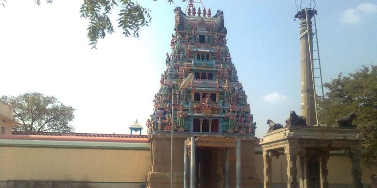 Thirumuruganpoondi Temple: Get Into The Religious Fervour - TripXL