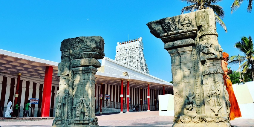 13 Places To Visit In Thiruchendur: Beaches And Spiritual Bliss - TripXL