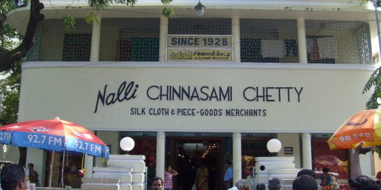 Saree Shopping In Chennai: Top 15 Shops For A Memorable Experience - TripXL