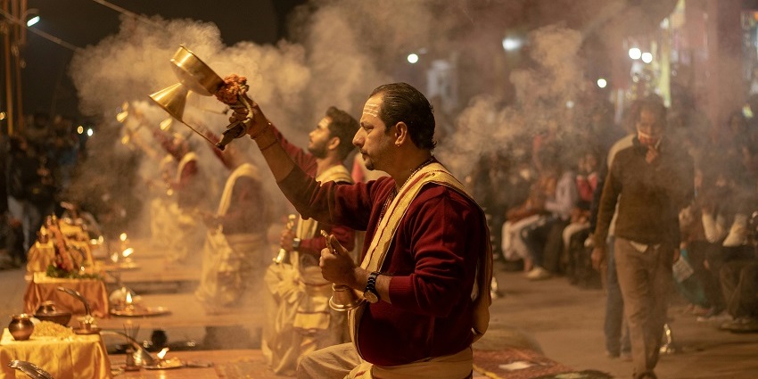 Thirumuruganpoondi Temple: Get Into The Religious Fervour - TripXL