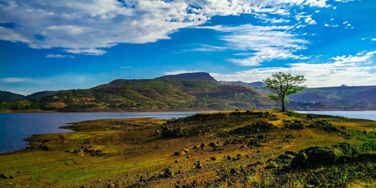 Explore The Sacred Sant Darshan Museum In Hadshi, Maharashtra - TripXL