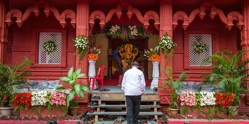 Mahad Temple: A Spiritual & Cultural Heritage In Maharashtra - TripXL