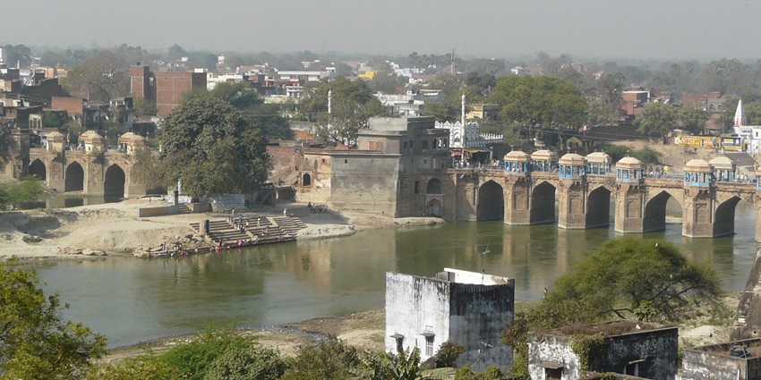 Atala Mosque: Discover Architectural Masterpiece In Jaunpur - TripXL