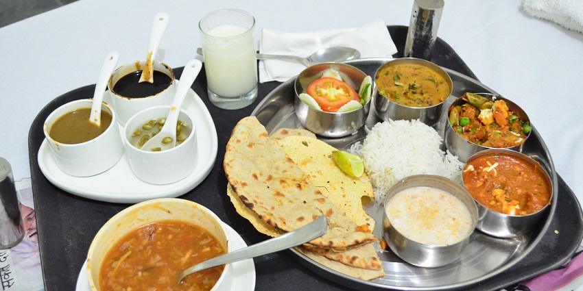 Lakhudiyar Caves: The Ancient Rock Art In Uttarakhand - TripXL