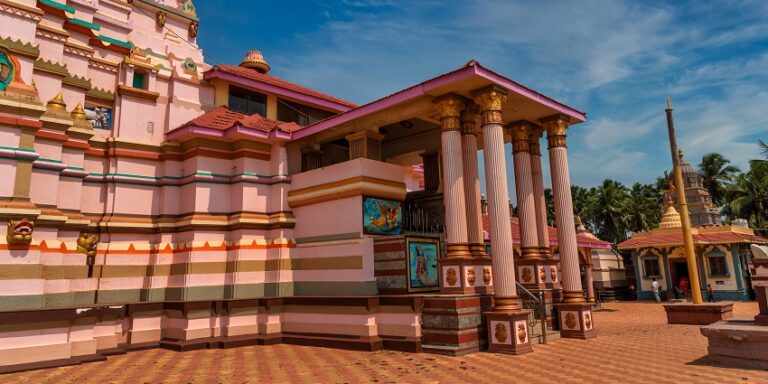 Kunkeshwar Temple: A Sacred Seaside Shrine In Maharashtra - TripXL