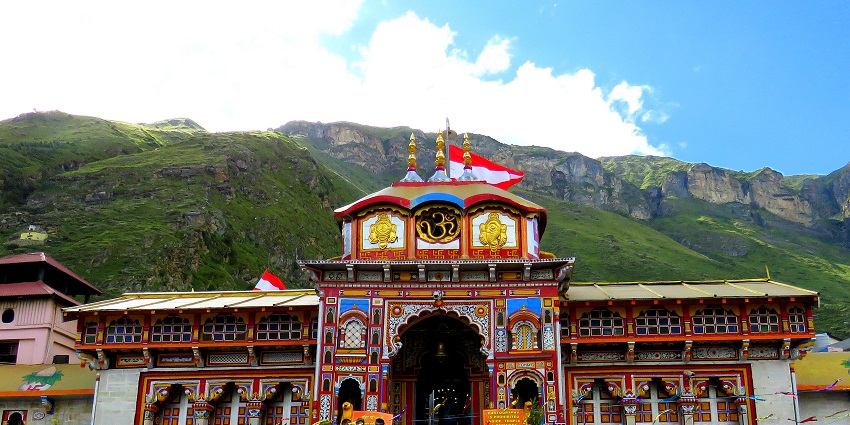 Exploring Uttarakhand Temples: A Religious Visit In The Hills - TripXL