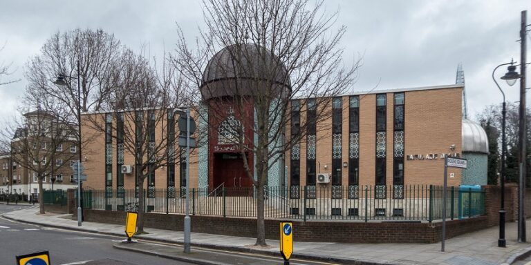Mosques In Canada: Everything That You Need To Know About - TripXL