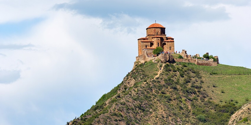 Jvari Monastery: A Peaceful Spiritual Experience In Georgia - TripXL