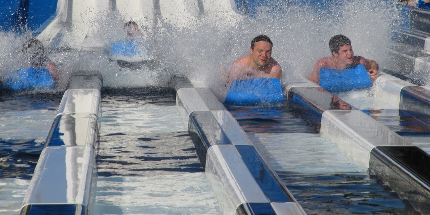 10 Water Parks In Toronto Canada For A Fun-Filled Day Out - TripXL