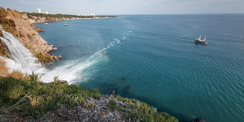 Explore The Best Beaches In Lebanon For A Perfect Getaway - TripXL