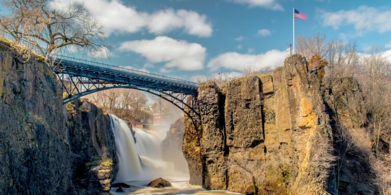 Places To Visit In Virginia In April For Springtime Delight - TripXL