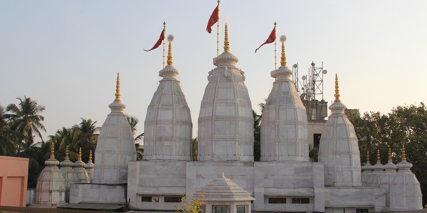 ISKCON Temples In Canada: Everything That You Need To Know - TripXL