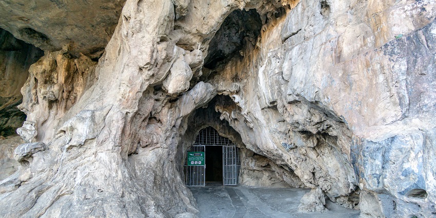 Cango Caves: A Guide To South Africa’s Iconic Limestone Caves - TripXL