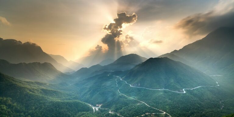 Malshej Ghat Trekking: A Guide For A Memorable Experience - TripXL