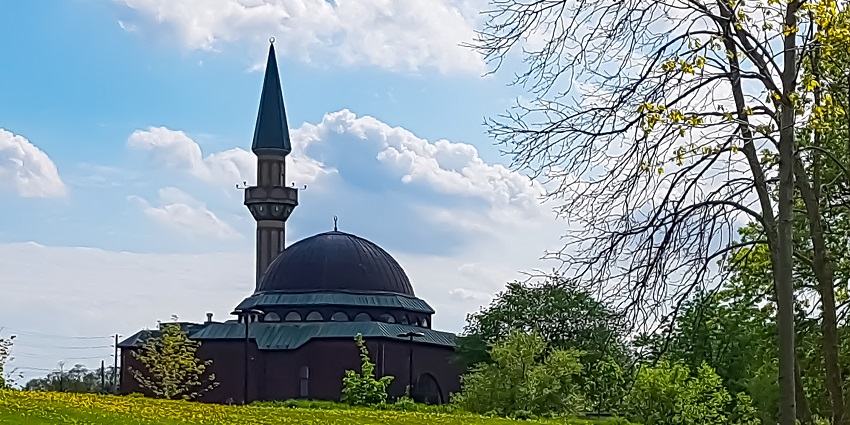 Mosques In Canada: Everything That You Need To Know About - TripXL