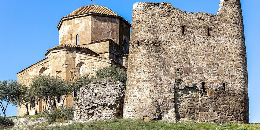 Jvari Monastery: A Peaceful Spiritual Experience In Georgia - TripXL