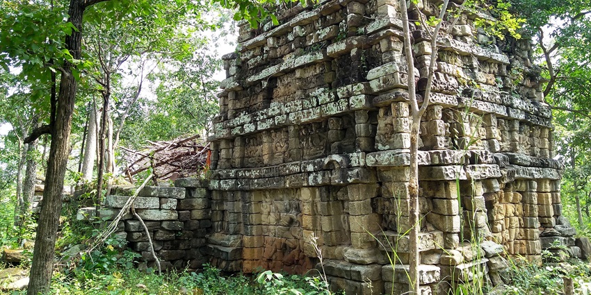 Tungareshwar Temple: Explore Religious Abode In Tranquility - TripXL