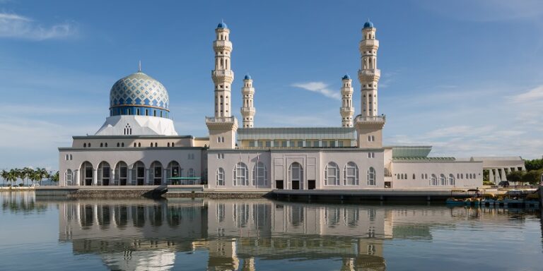 Mosques In Canada: Everything That You Need To Know About - TripXL
