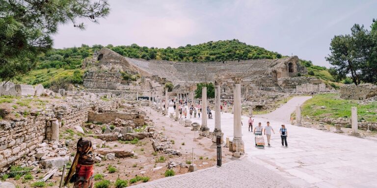 10 Temples In Turkey: Ancient Ruins and Spiritual Landmarks - TripXL