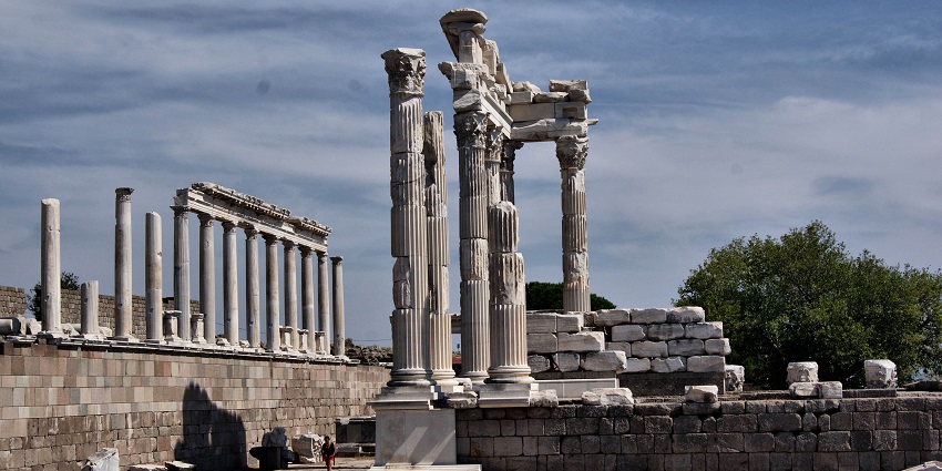 10 Temples In Turkey: Ancient Ruins and Spiritual Landmarks - TripXL