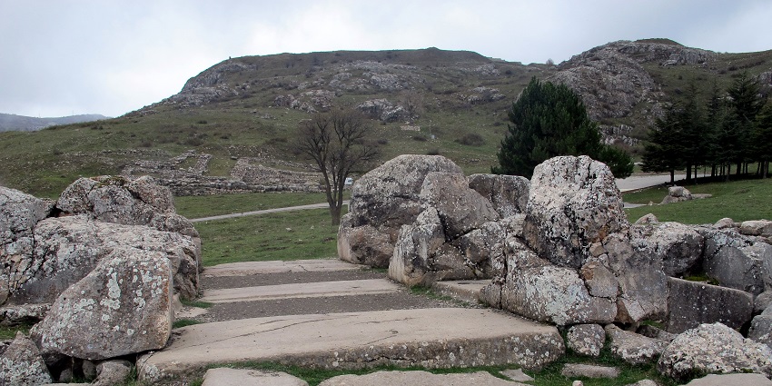 10 Temples In Turkey: Ancient Ruins and Spiritual Landmarks - TripXL