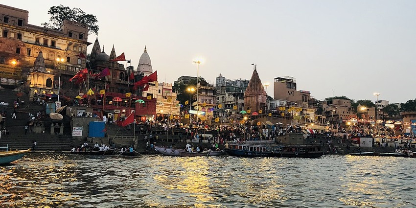 Places To Visit In Varanasi At Night: The Traveller’s Guide - TripXL