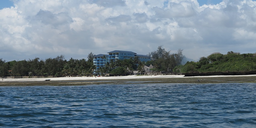 Beaches In Kenya: Your Ultimate Beach Vacation Tour Guide - TripXL