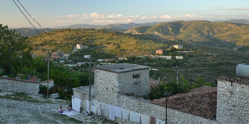 Deolali Travel Guide: An Escapade To Serenity And Nature - TripXL