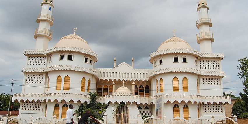 10 Best Mosques In Malta: A Gateway To Islam’s Heritage - TripXL