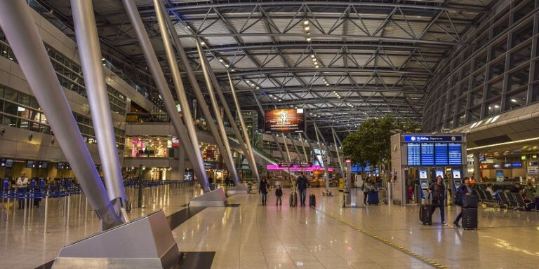 Top 10 Airports In Fiji: Major Hubs & Travel Information - TripXL